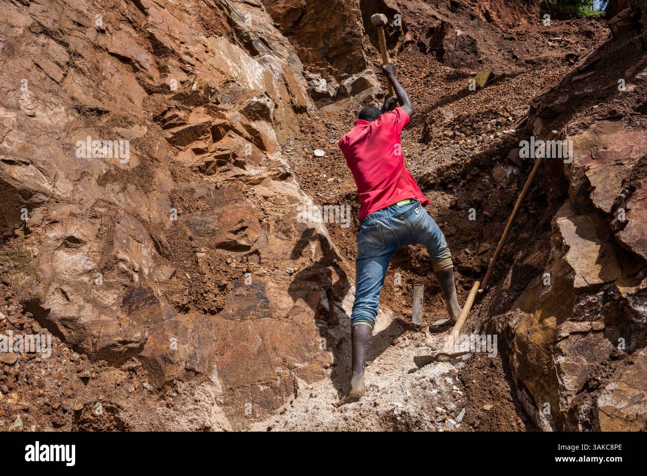 The stonebreakers hi-res stock photography and images - Alamy