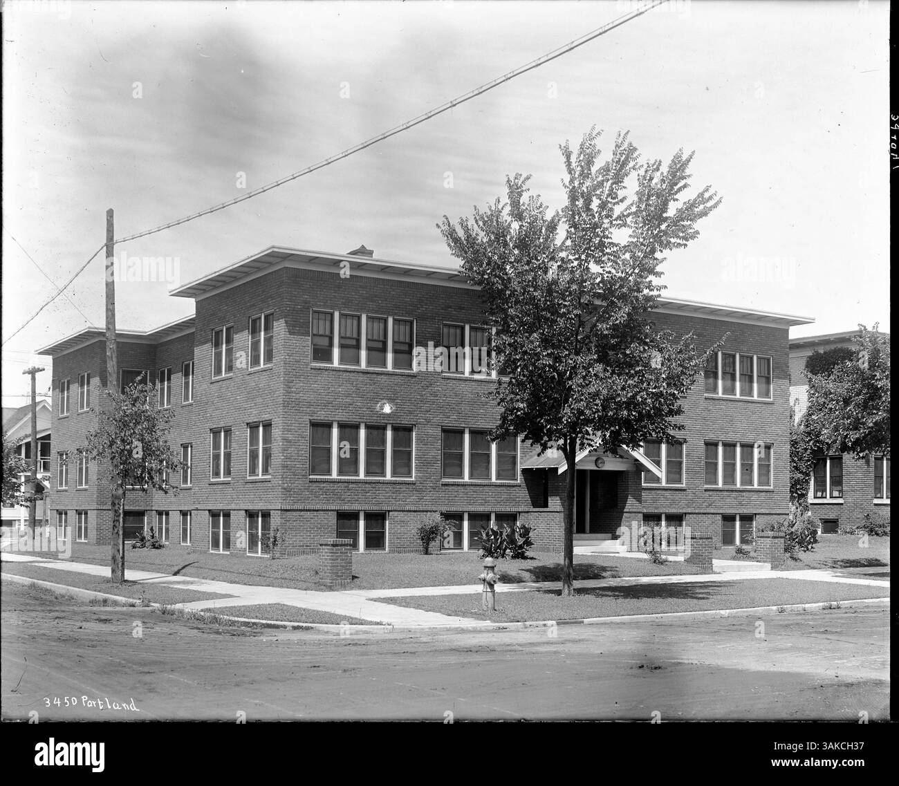 Built in 1920, the apartment house on Portland Avenue is a historical ...