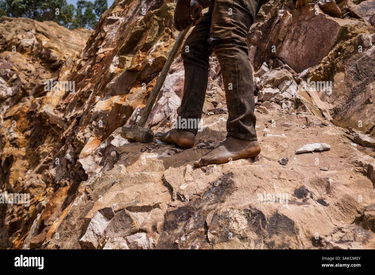 Stone breakers in Uganda, Africa Stock Photo - Alamy