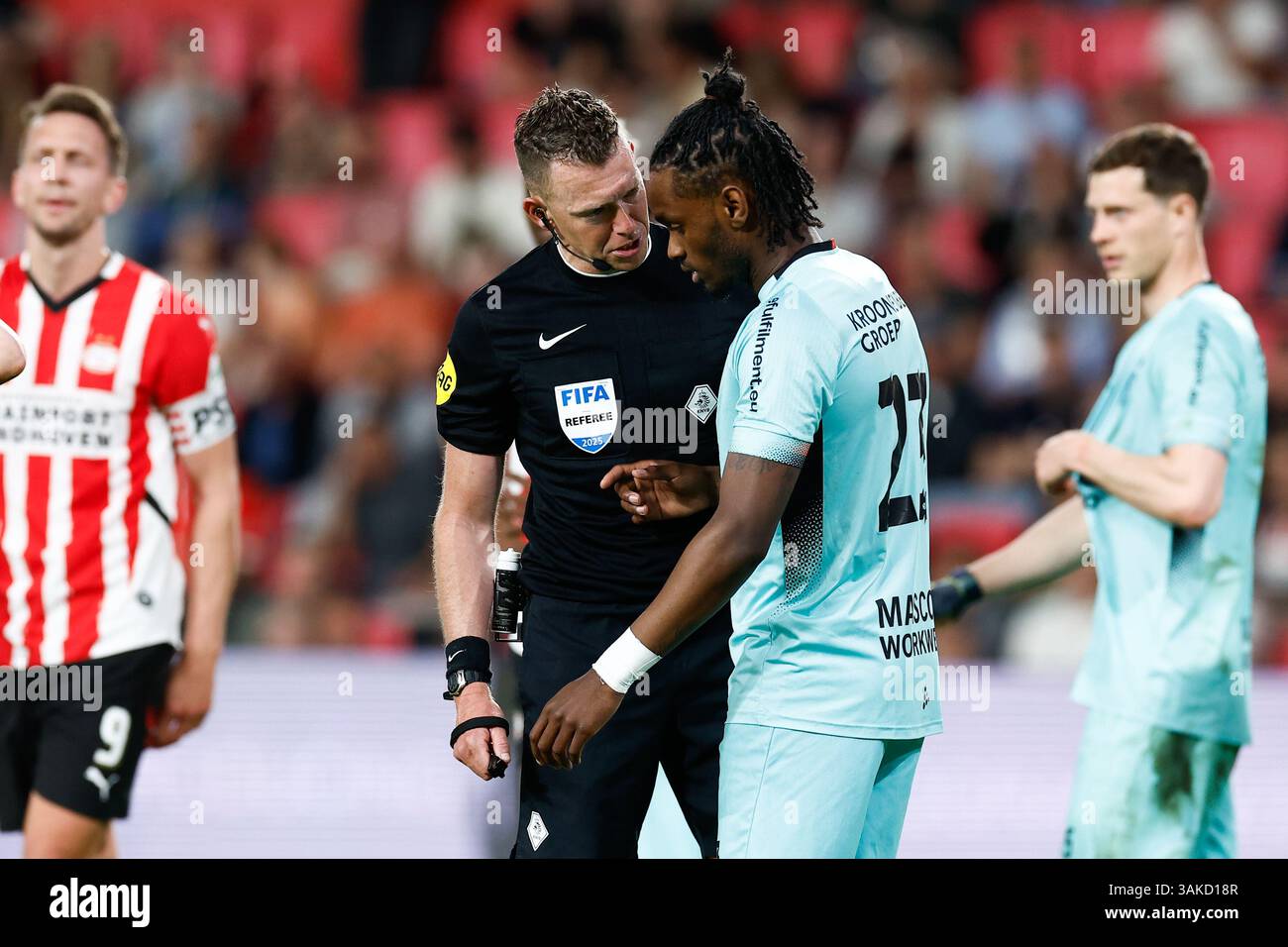 EINDHOVEN, 12-04-2025. Philips stadium. Eredivisie football, season, 2024/2025, during the match ...
