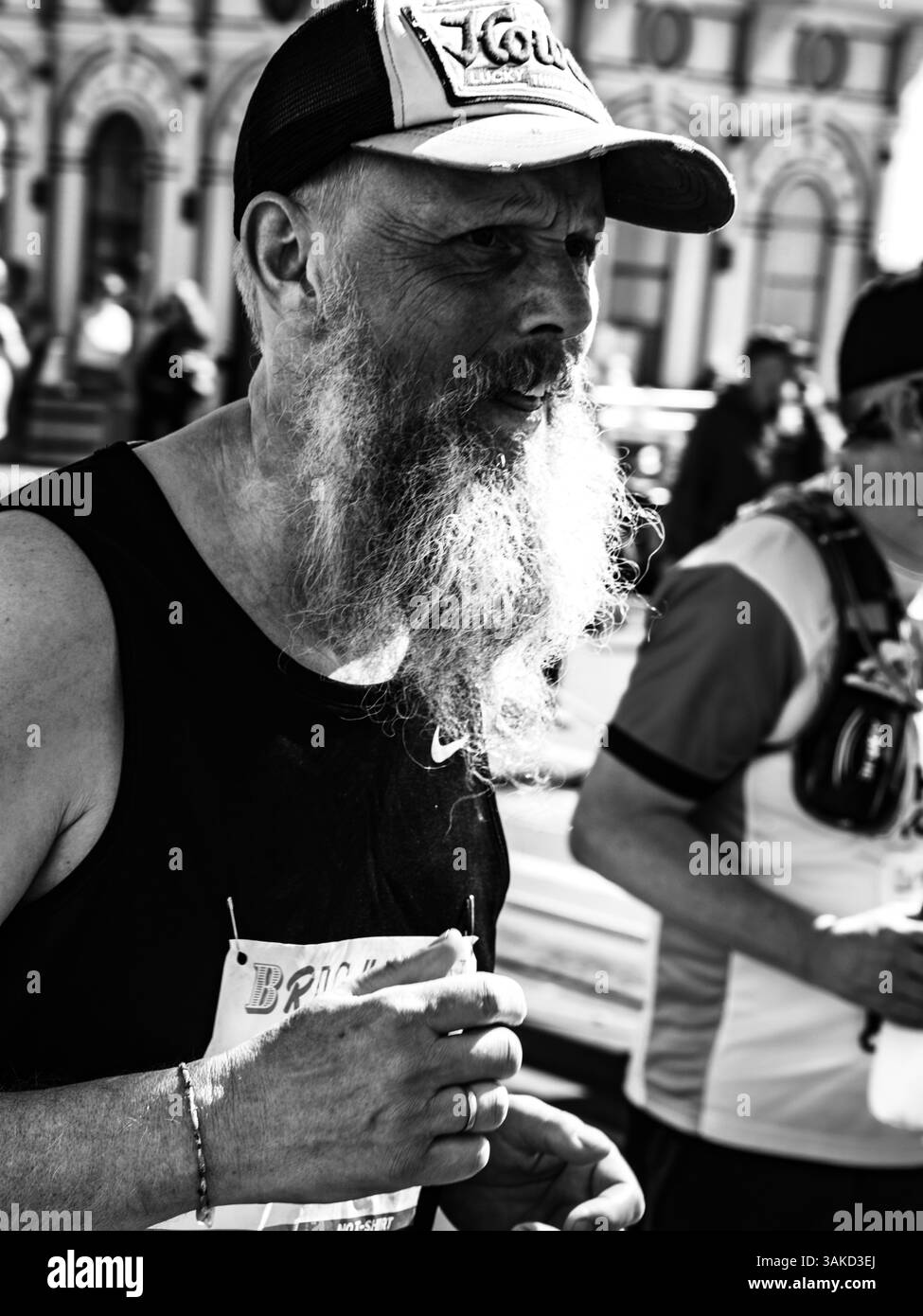 Uk summer crowds Black and White Stock Photos & Images - Alamy