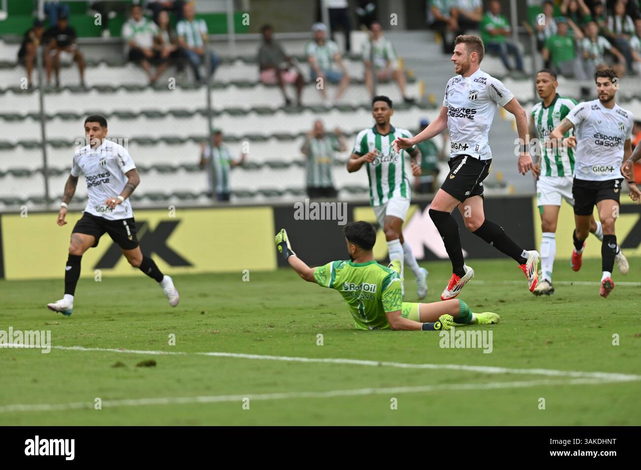 Caxias Do Sul, Brazil. 12th Apr, 2025. Images of the football match ...