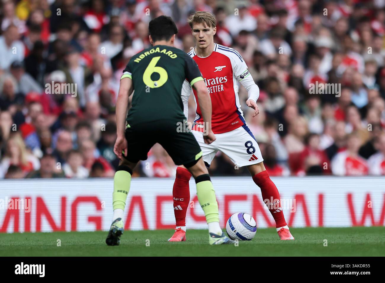 Emirates Stadium, London, UK. 12th Apr, 2025. Premier League Football ...