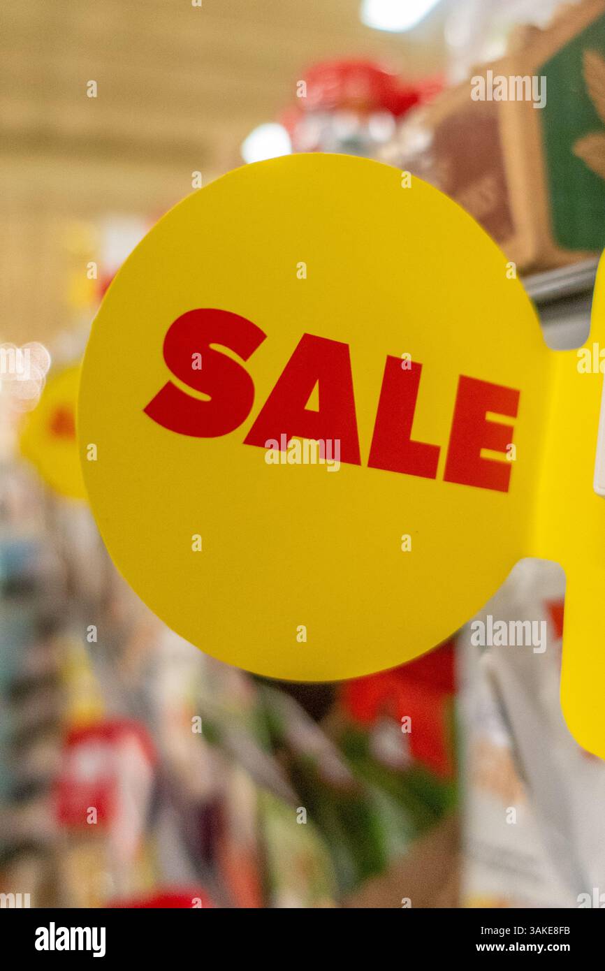 Sale Sign in a Supermarket grocery store shelf Stock Photo - Alamy