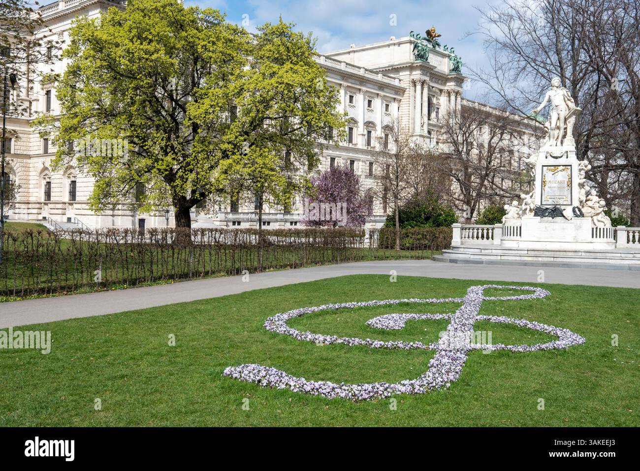 Walking in spring Vienna, city centre with beautiful buildings, museums ...
