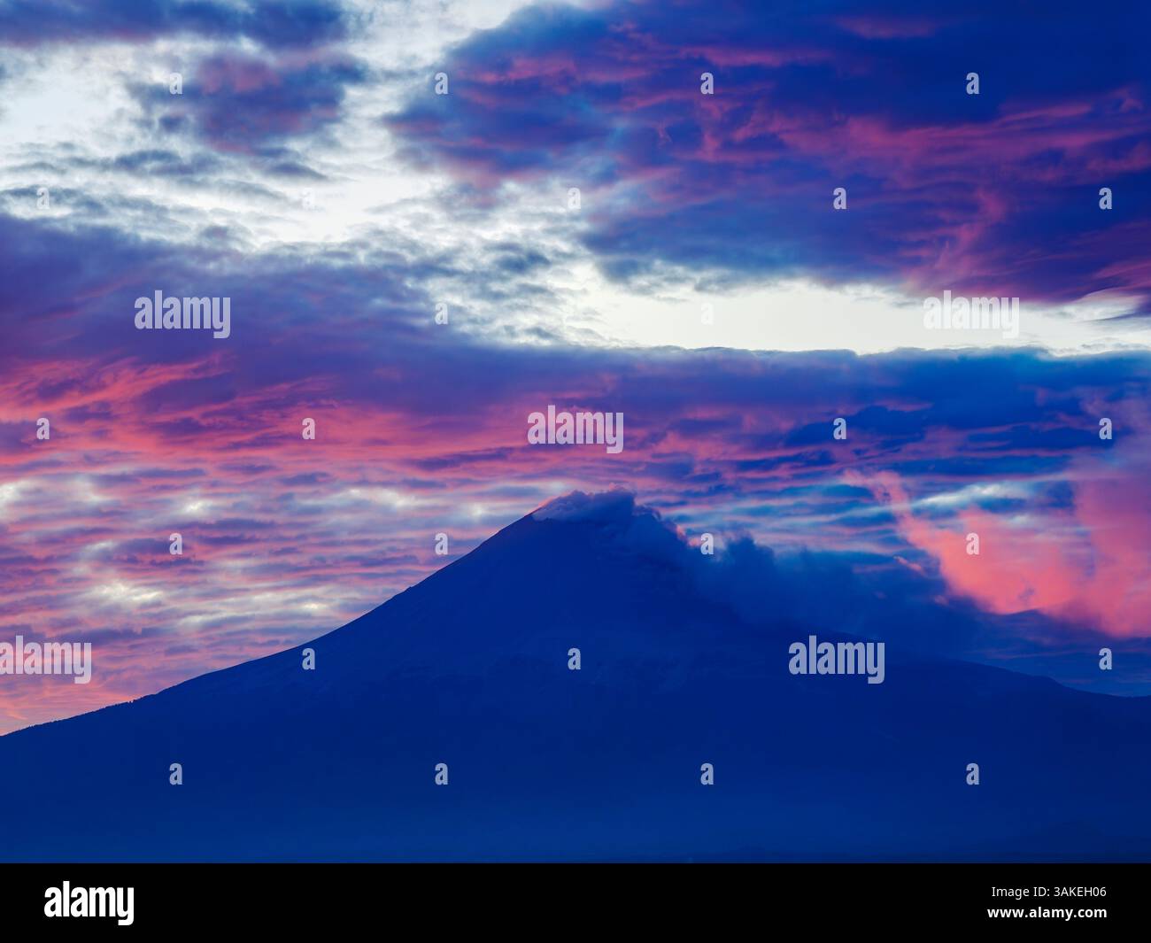 Popocatepetl Volcano at sunset, Cholula, Puebla State, Mexico Stock ...