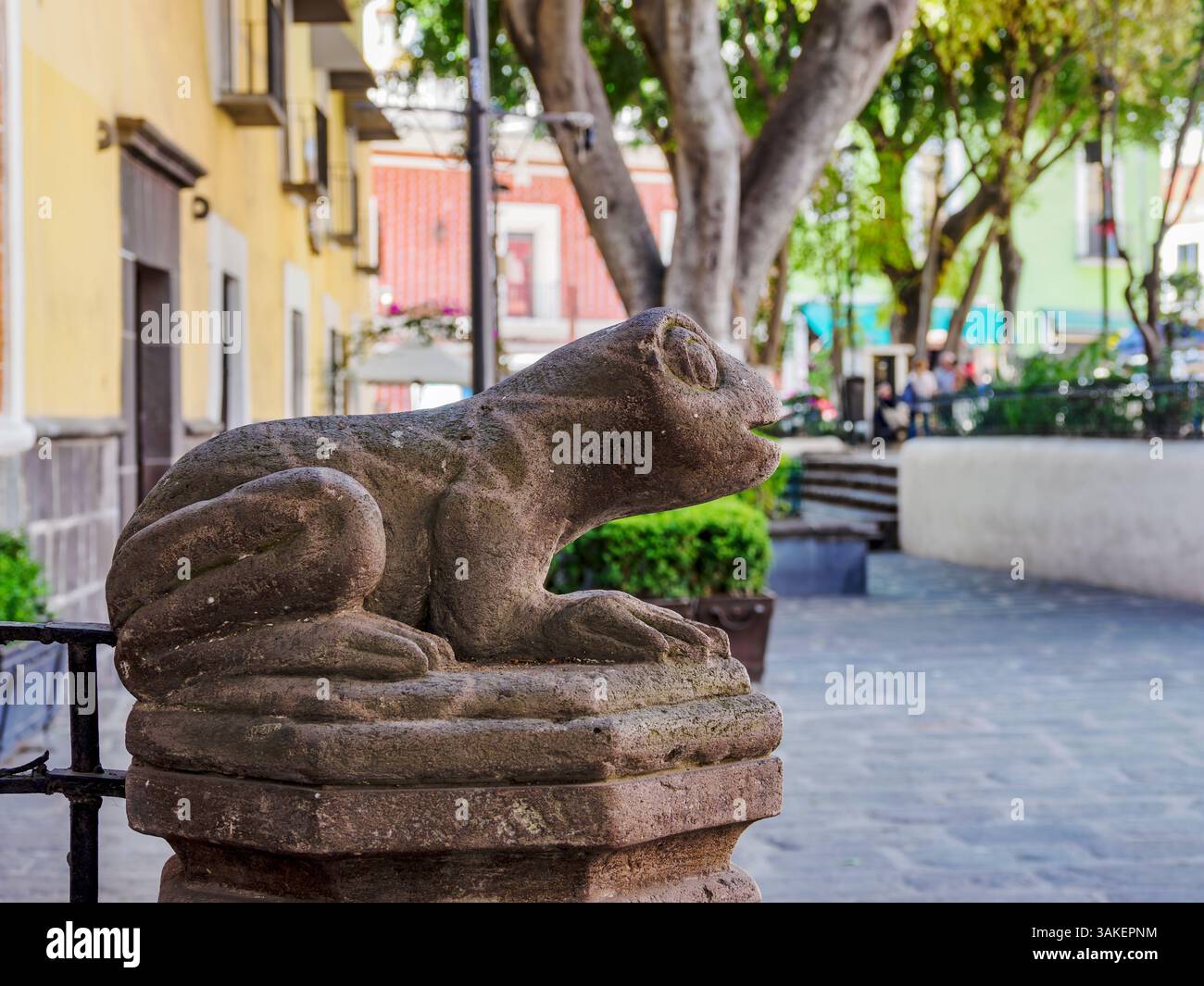 Frog Sculpture at Plazuela de los Sapos, Alley of the frogs, Los Sapos ...