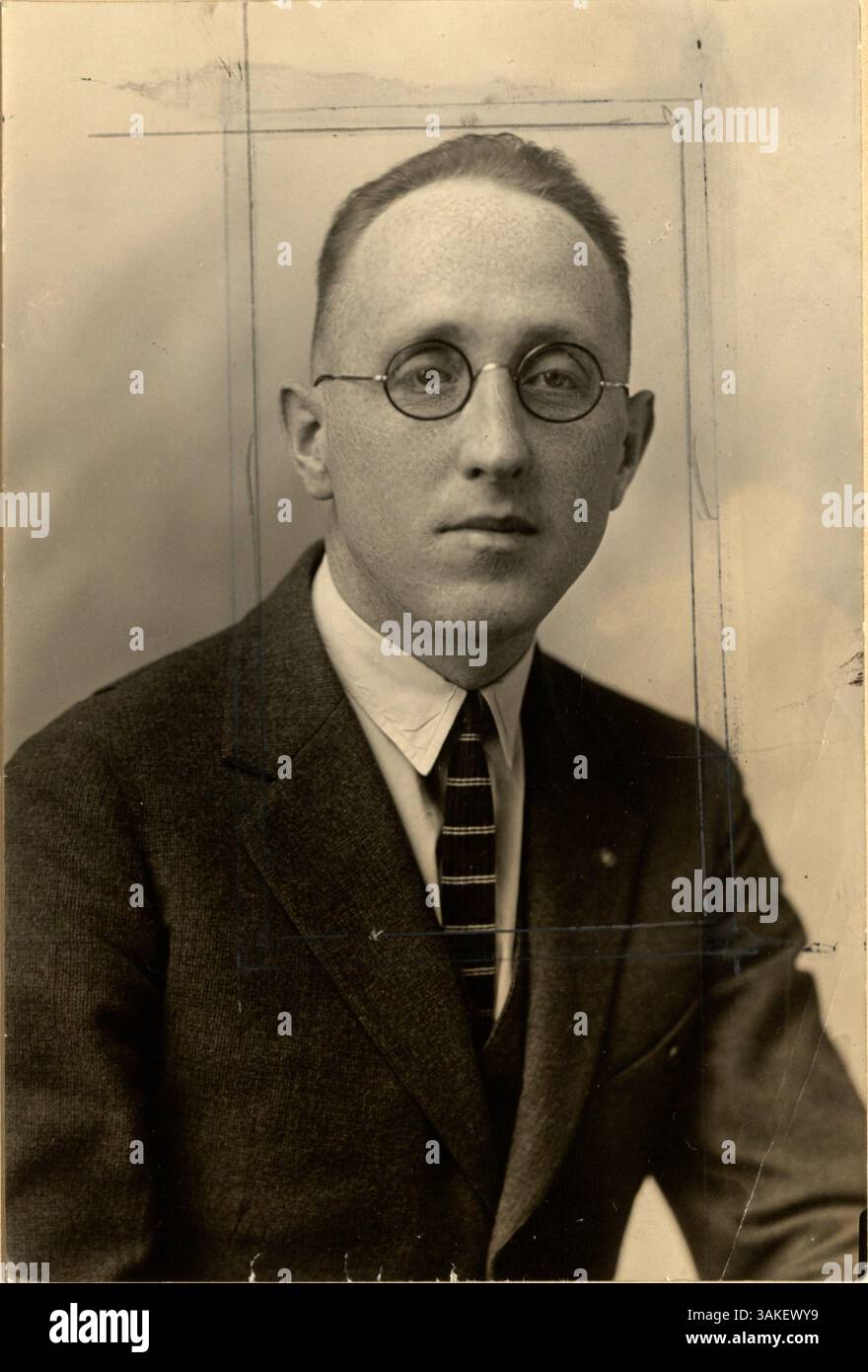 Fred Humphrey was the winner of the Orpheum Circuit's Bernhardt ...