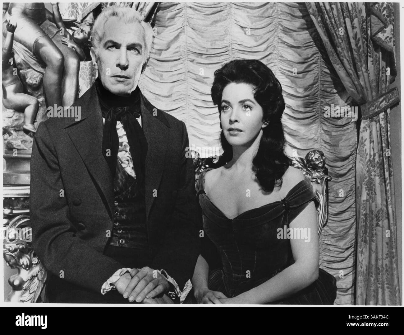 The house of usher 1960 hi-res stock photography and images - Alamy