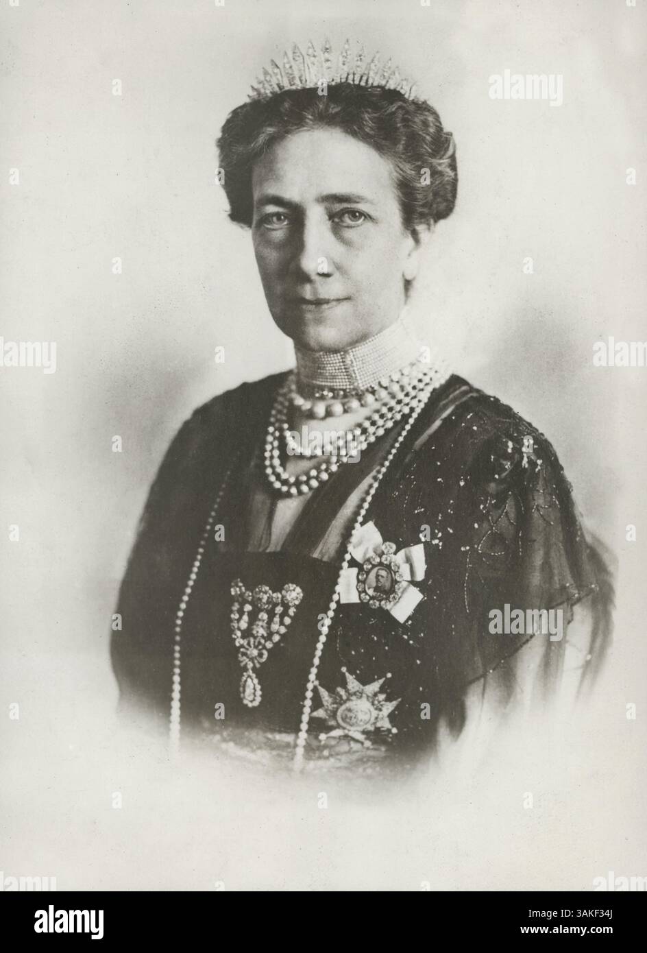 Victoria of baden hi-res stock photography and images - Alamy