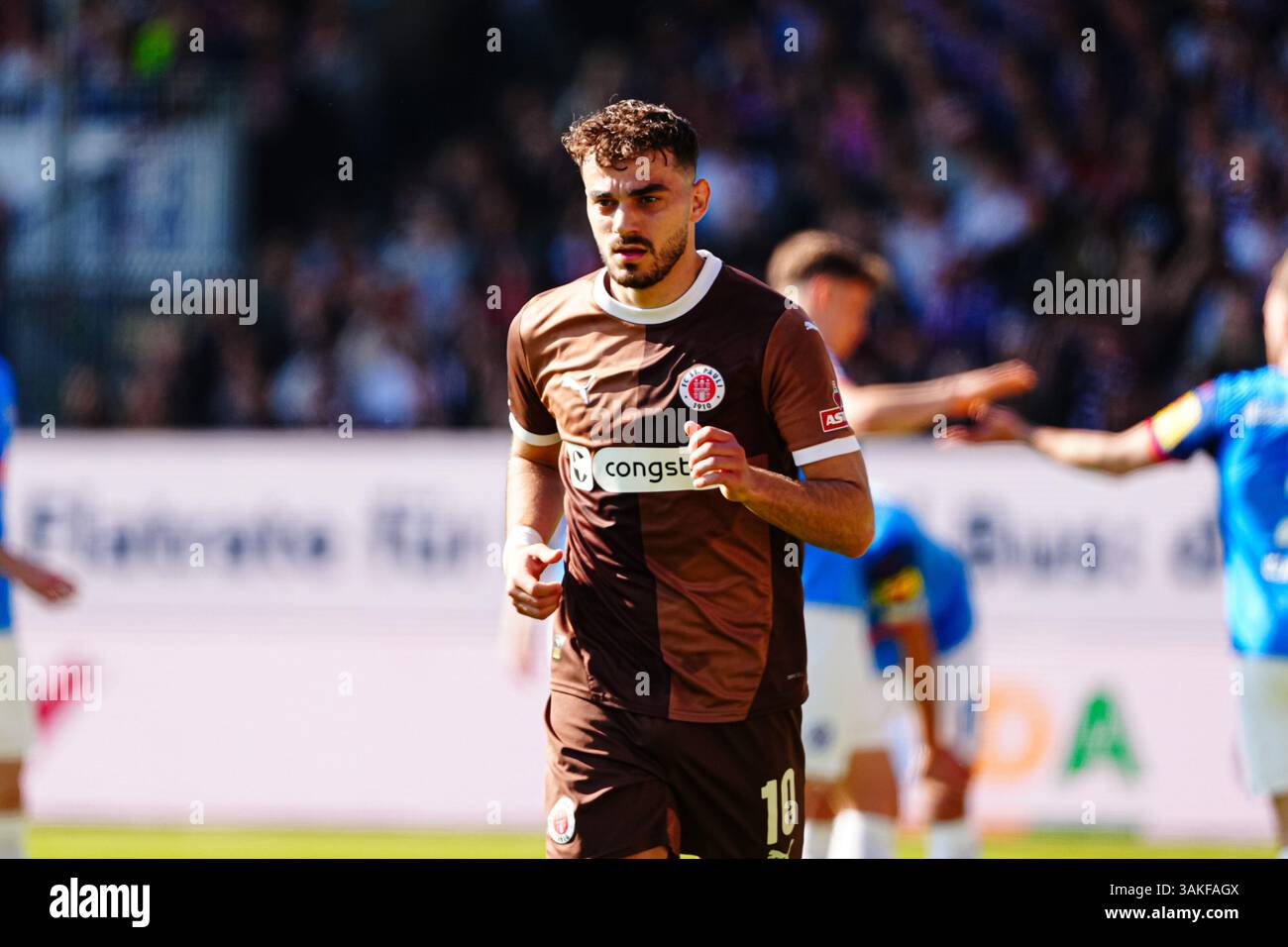 Kiel, Deutschland. 12th Apr, 2025. Danel Sinani (FC St. Pauli, #10) GER ...