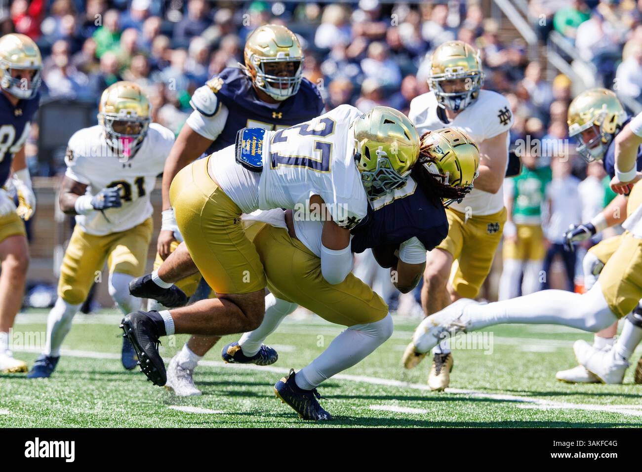 April 12, 2025: Notre Dame linebacker Kyngstonn Viliamu-Asa (27) makes ...