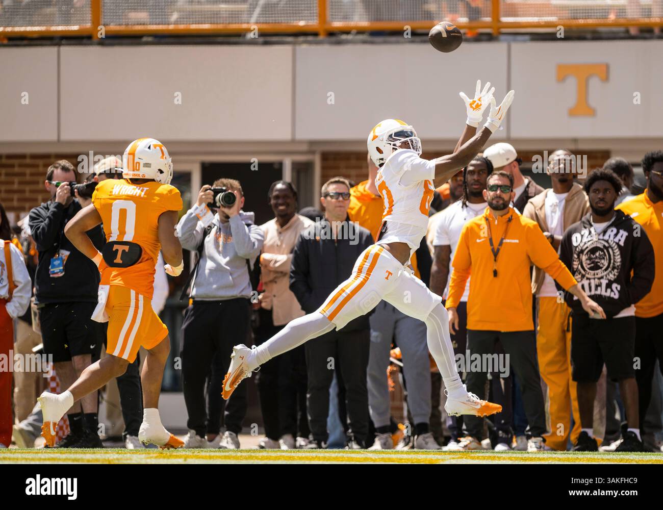 KNOXVILLE, TN - APRIL 12: Tennessee wide receiver Travis Smith Jr. (80 ...