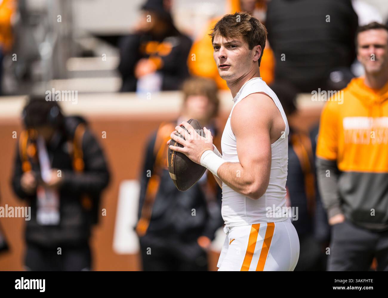 KNOXVILLE, TN - APRIL 12: Tennessee quarterback Jake Merklinger (12 ...
