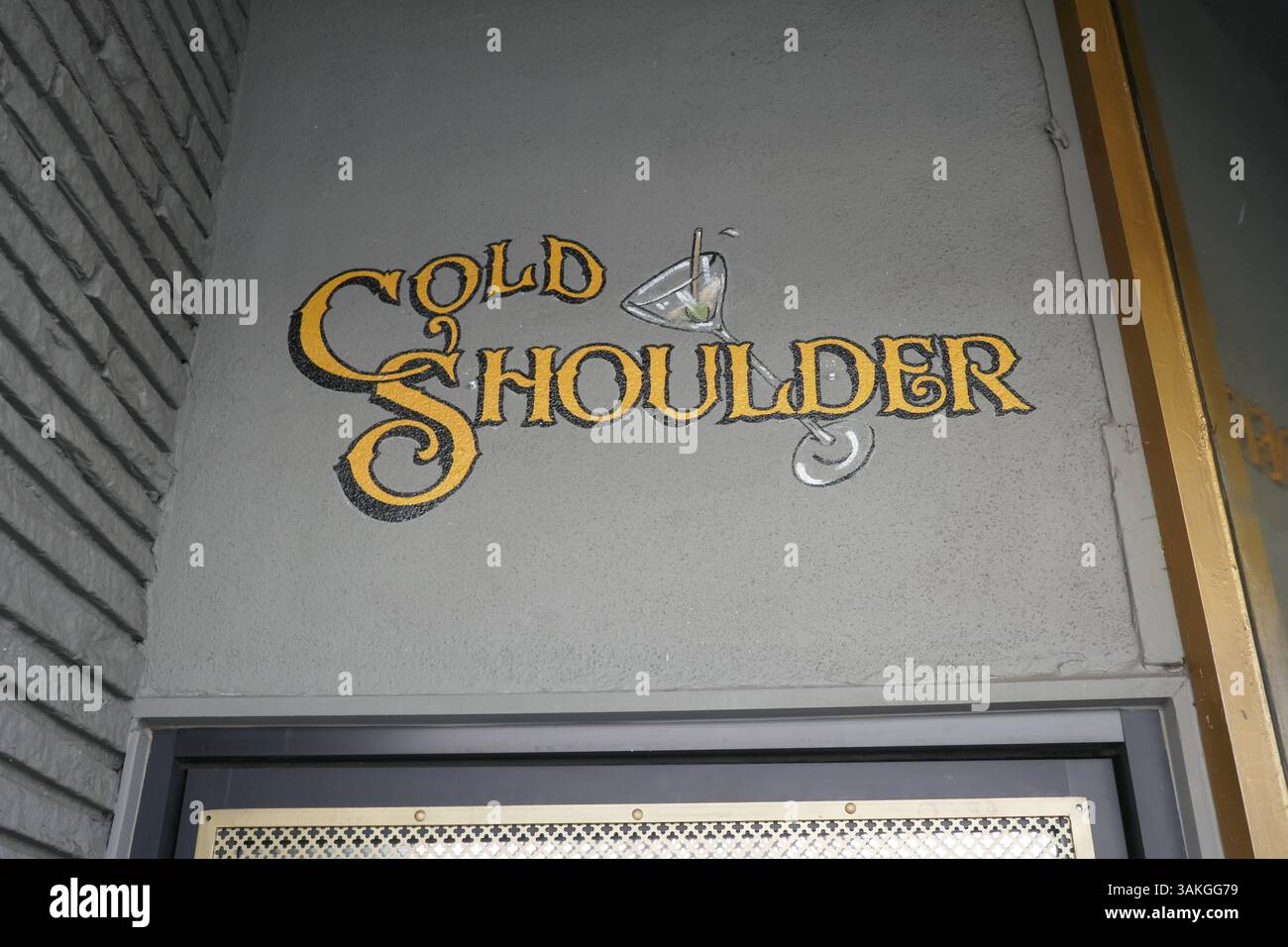 Los Angeles, California, USA 10th April 2025 Cold Shoulder Bar on April ...