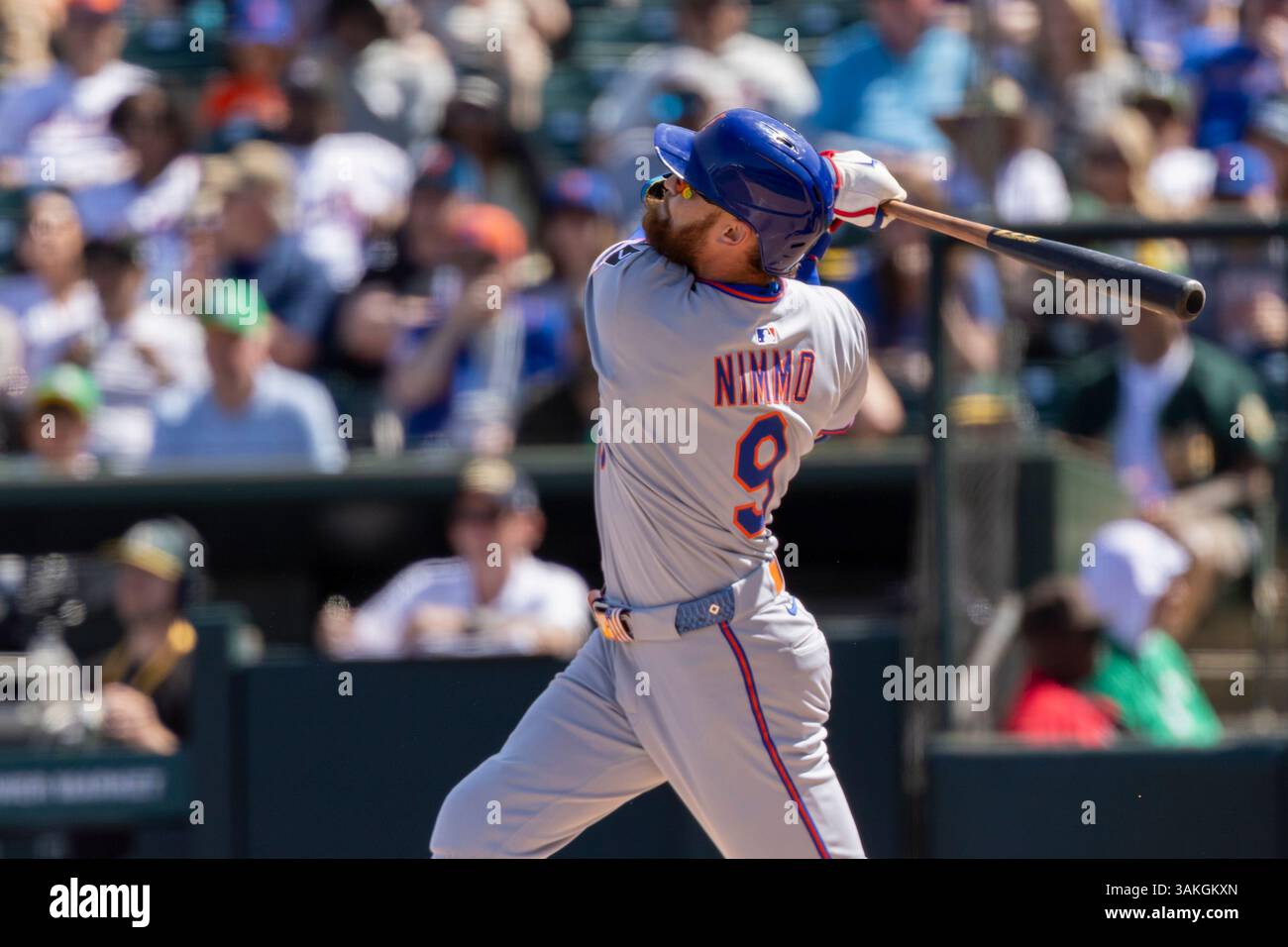 New York Mets' Brandon Nimmo (9) hits a solo home run during the sixth ...