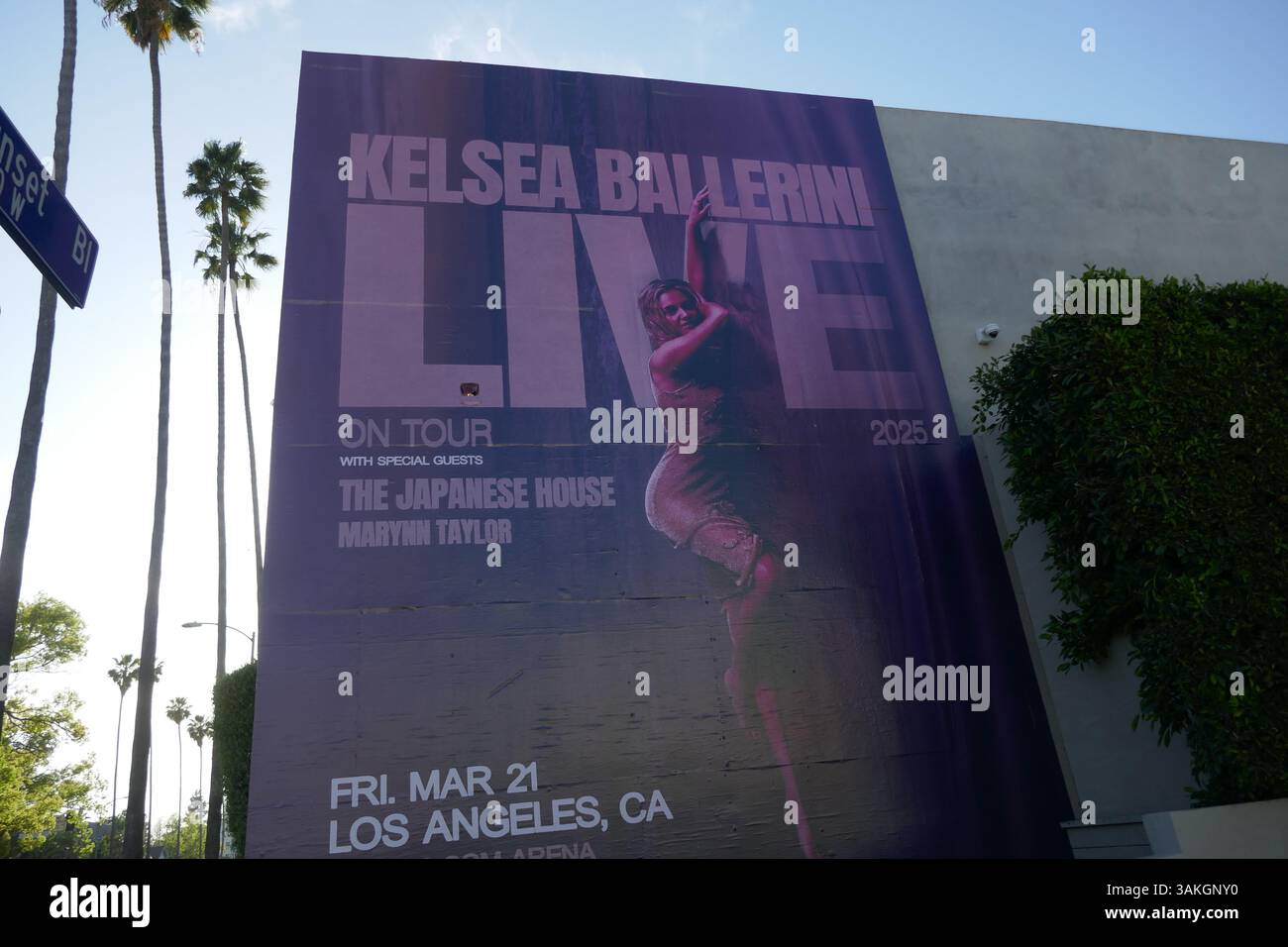 Los Angeles, California, USA 10th April 2025 Kelsea Ballerini Live ...