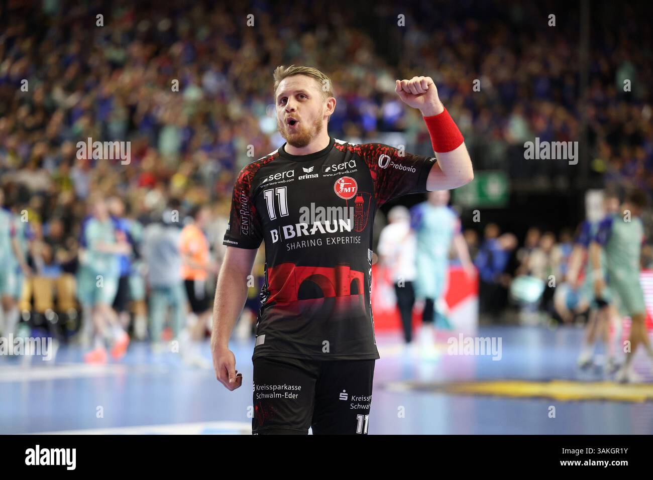 Koeln, Deutschland. 12th Apr, 2025. v.l. Dimitri Ignatow (MT Melsungen ...