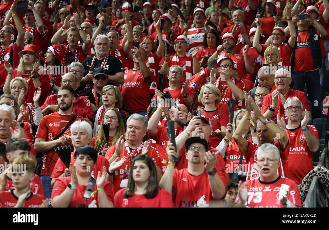 v.l. Fans MT Melsungen MT Melsungen vs. HBW Balingen-Weilstetten ...