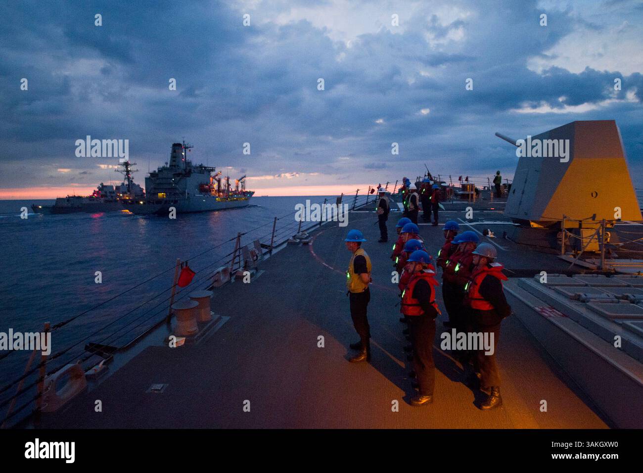 Apr 1, 2017 - South China Sea - Sailors aboard Arleigh Burke-class ...