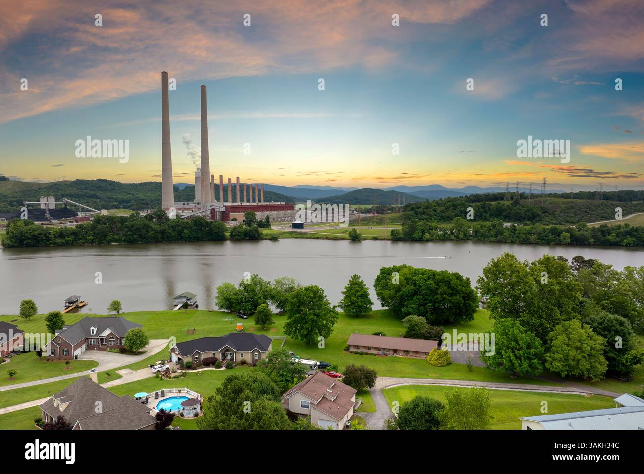 Residential neighborhood close to thermal power plant in Roane County ...