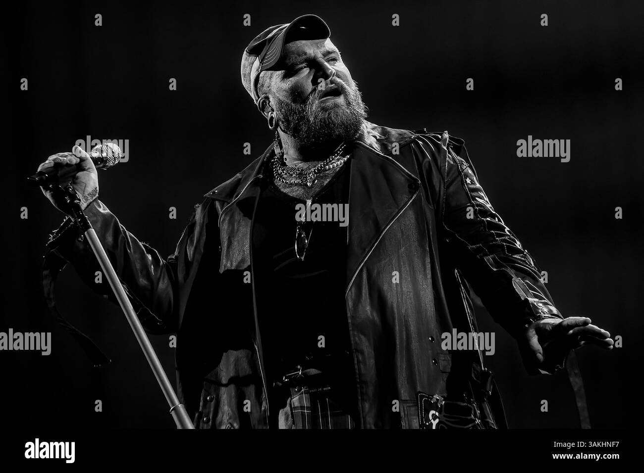 LONDON, ENGLAND: Teddy Swims peforms at Wembley Arena. Featuring: Teddy ...