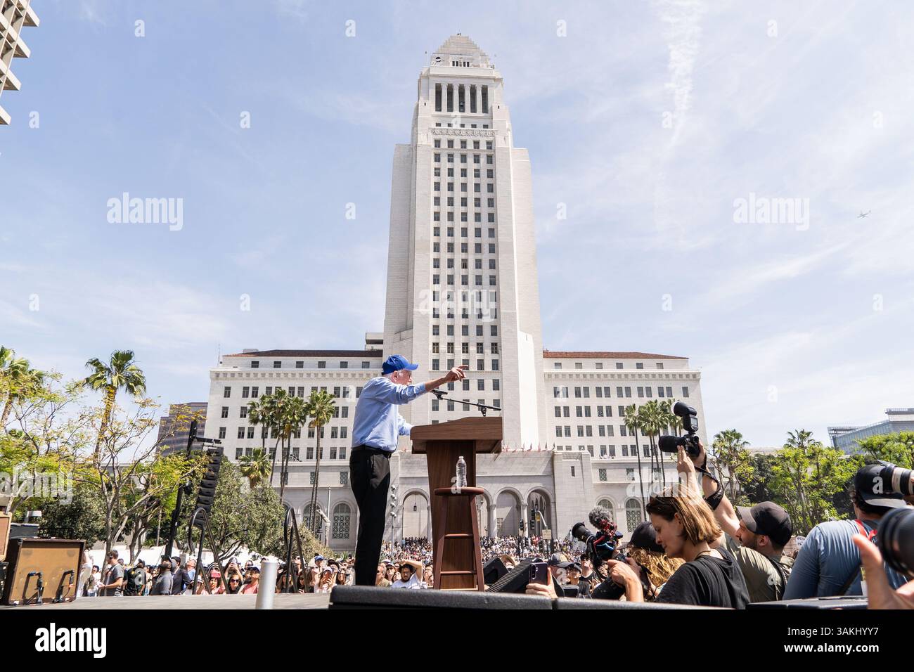 Los Angeles, California, USA. 12th Apr, 2025. Senator BERNIE SANDERS ...