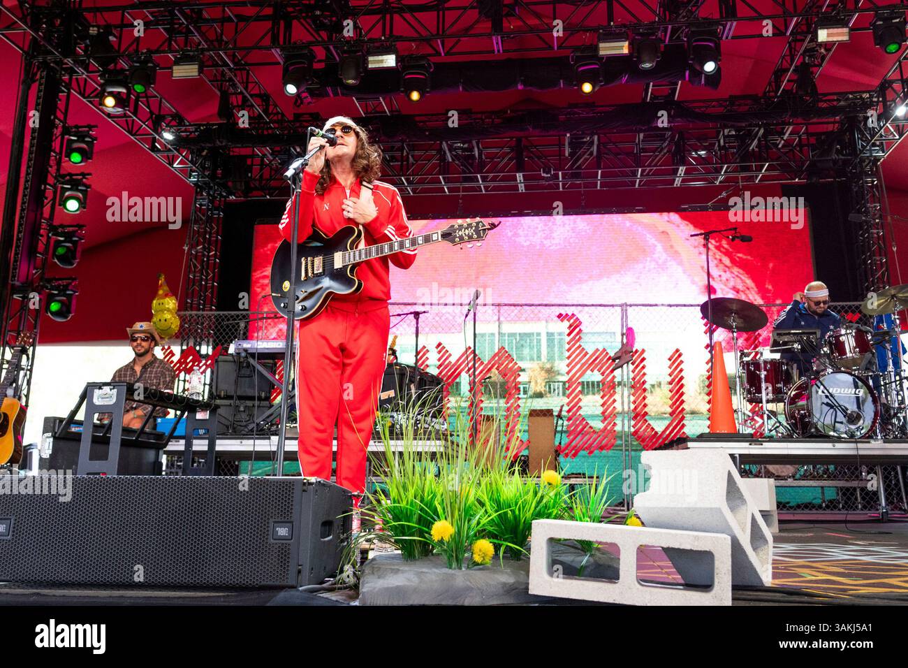 Medium Build performs during the first weekend of the Coachella Valley ...