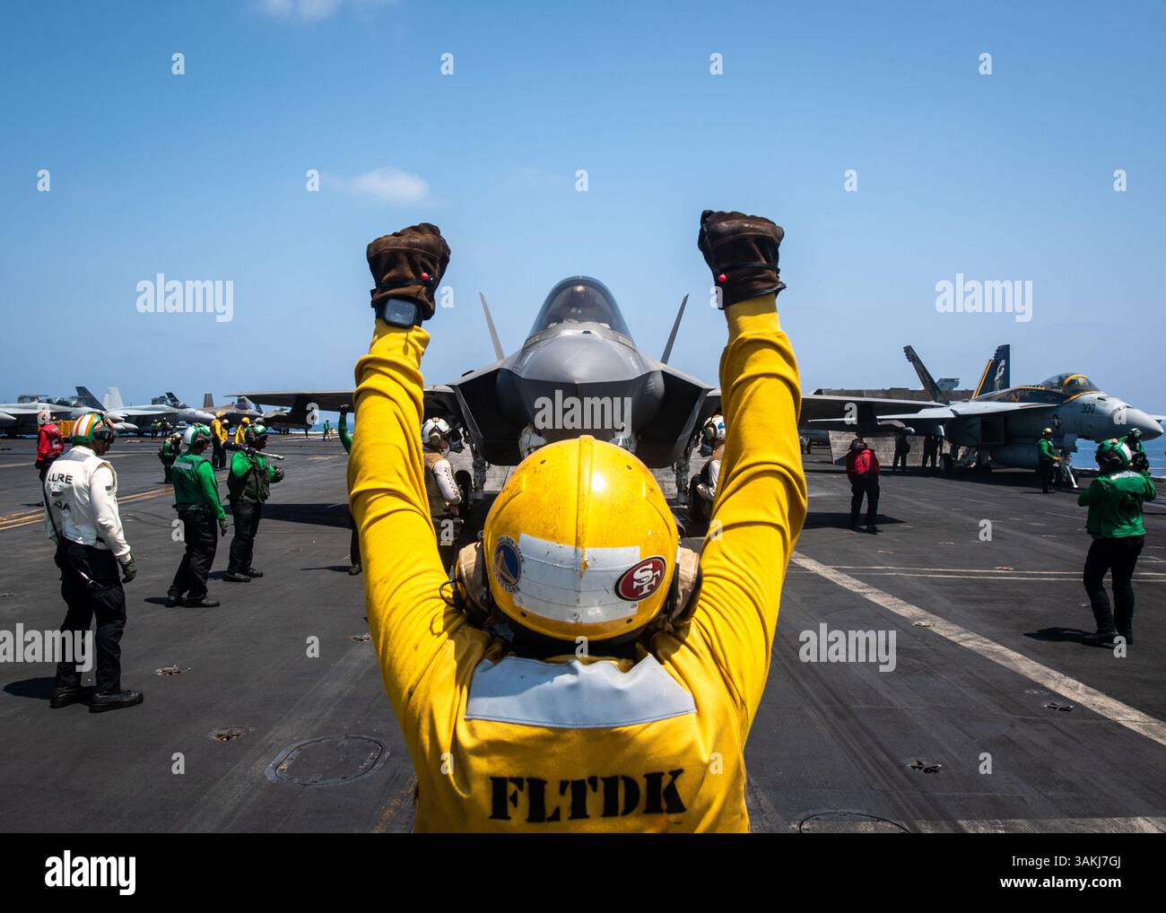 250411-N-FS097-2170 U.S. CENTRAL COMMAND AREA OF OPERATIONS (April 11 ...