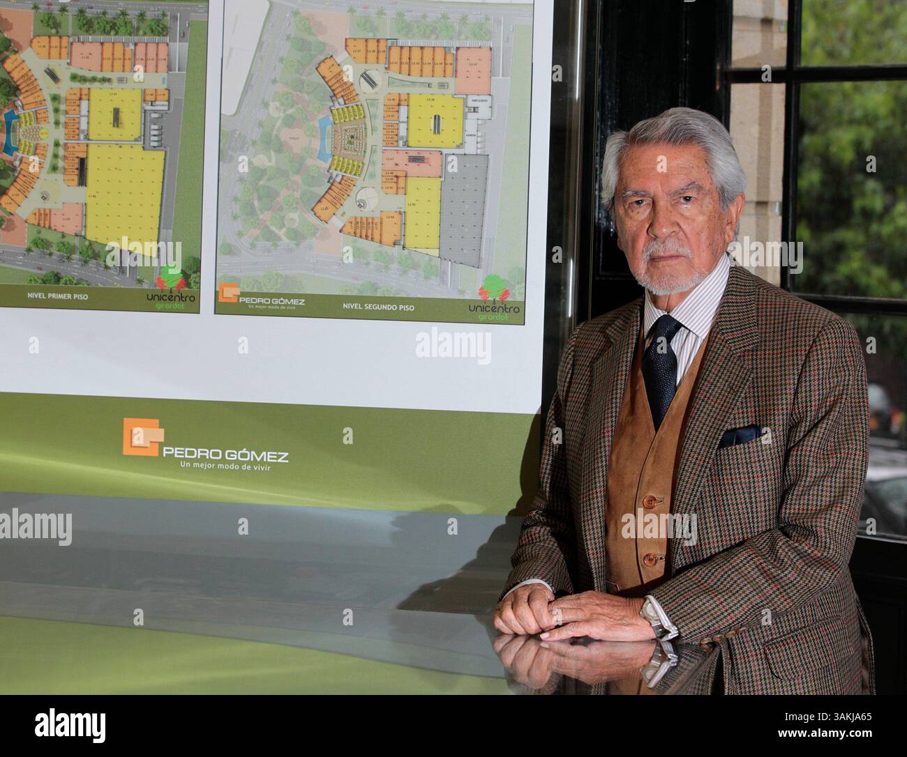 Firmas de tiempo hi-res stock photography and images - Alamy