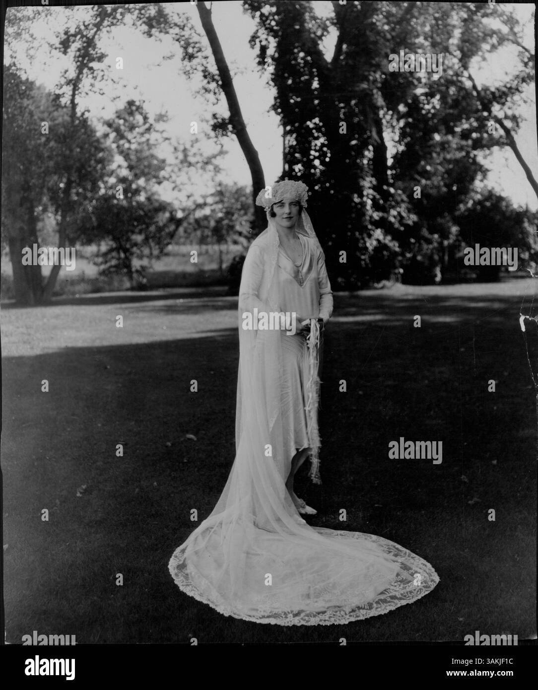 Mrs robert l van fossen hi-res stock photography and images - Alamy