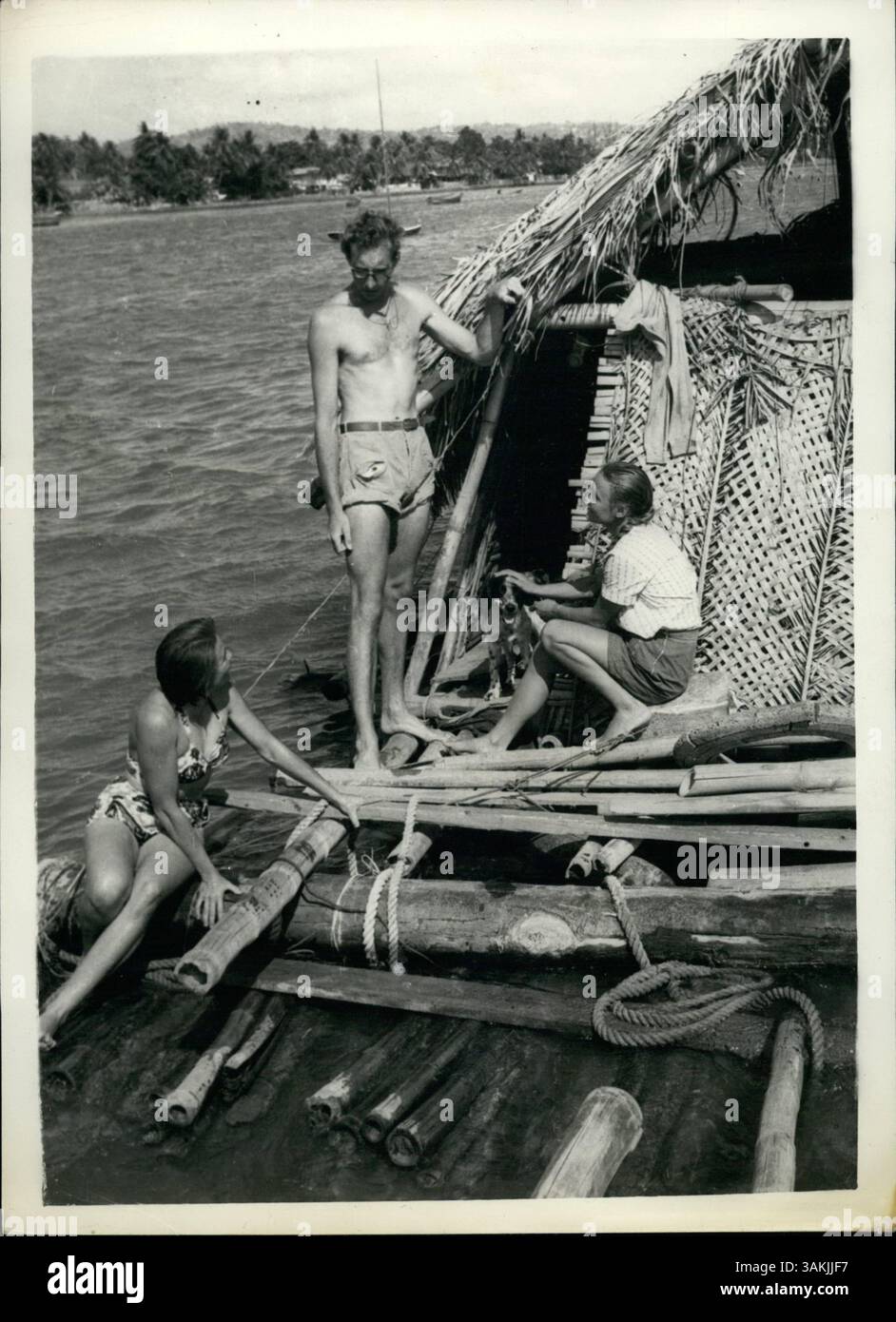 Apr. 04, 1958 - Jim Wharram of Manchester - and his two woman crew of ...