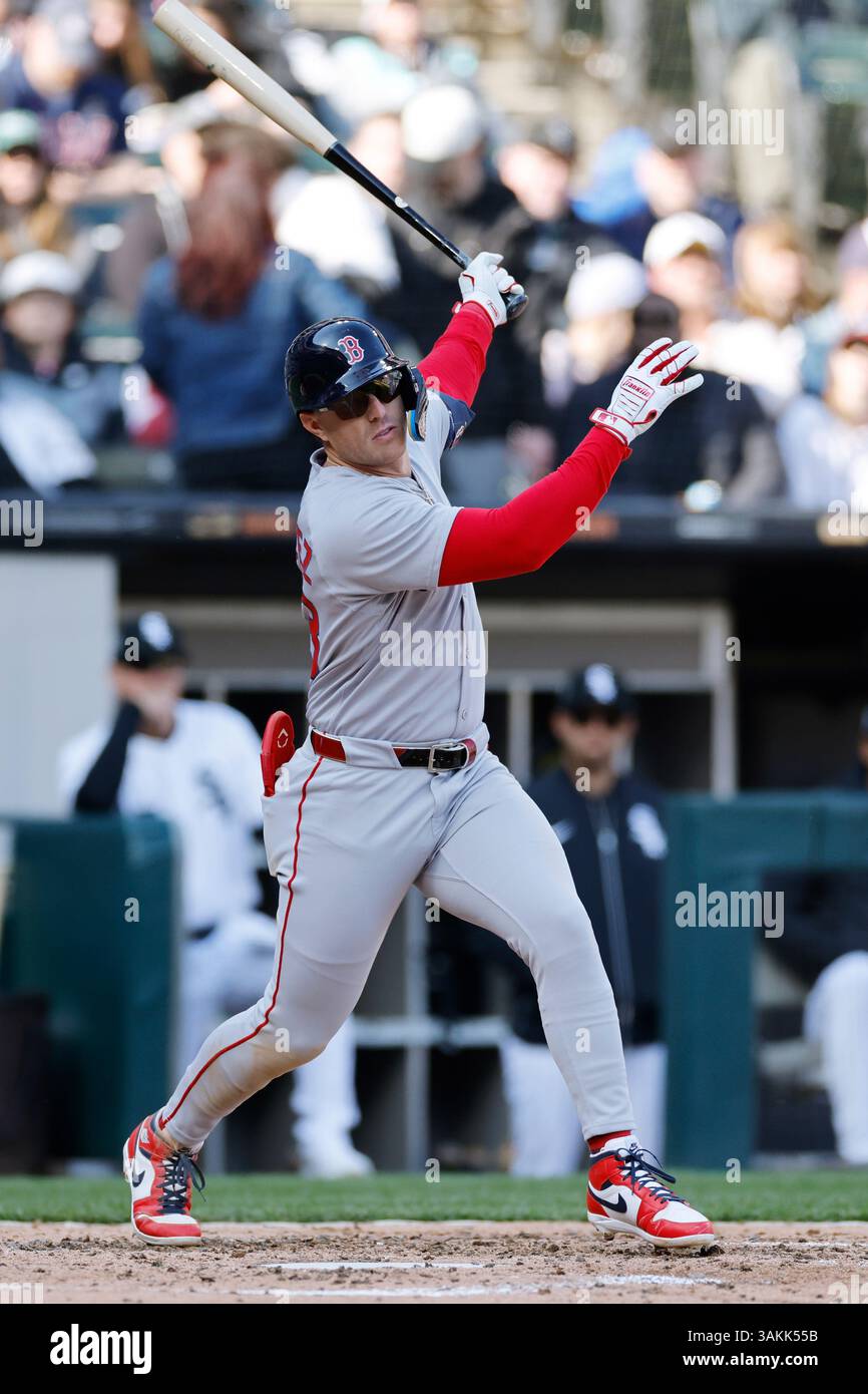 CHICAGO, IL - APRIL 12: Boston Red Sox first baseman Romy Gonzalez (23 ...