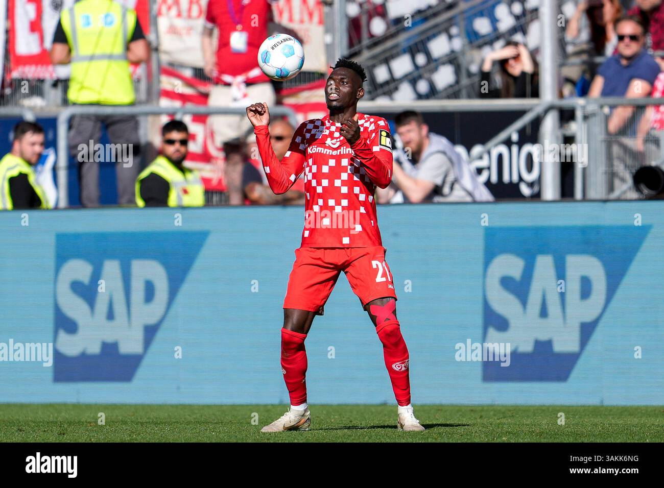 Sinsheim, Deutschland. 12th Apr, 2025. Danny da Costa (M05, 21), am ...