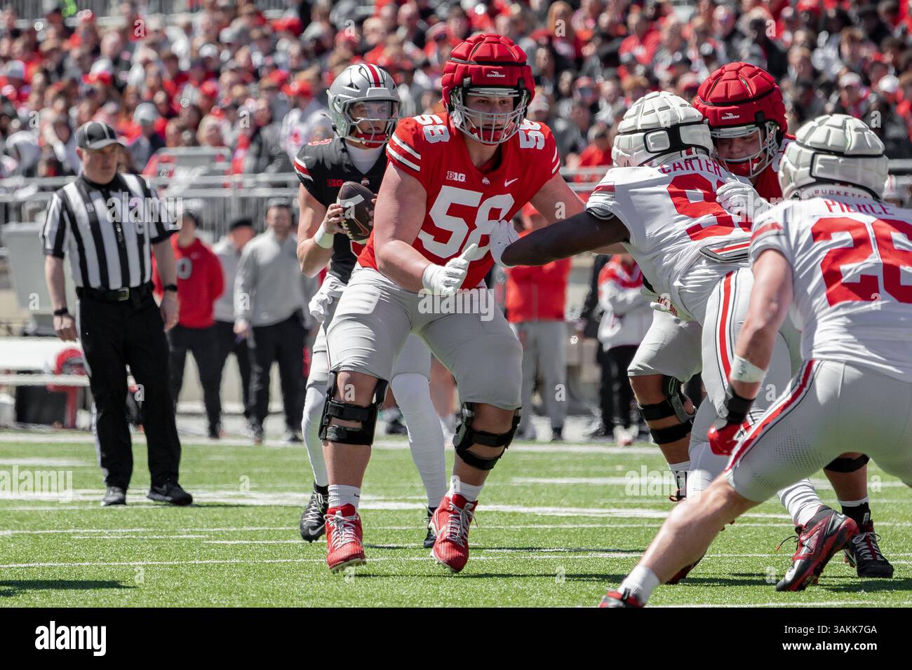 Columbus, Ohio, USA. 12th Apr, 2025. Ohio State Buckeyes offensive ...