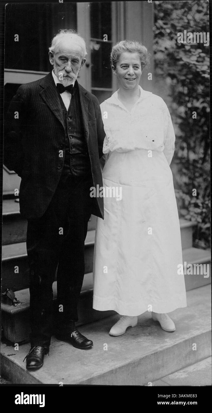 Photograph of Dr. Folwell with his daughter, Mary Folwell, from the ...