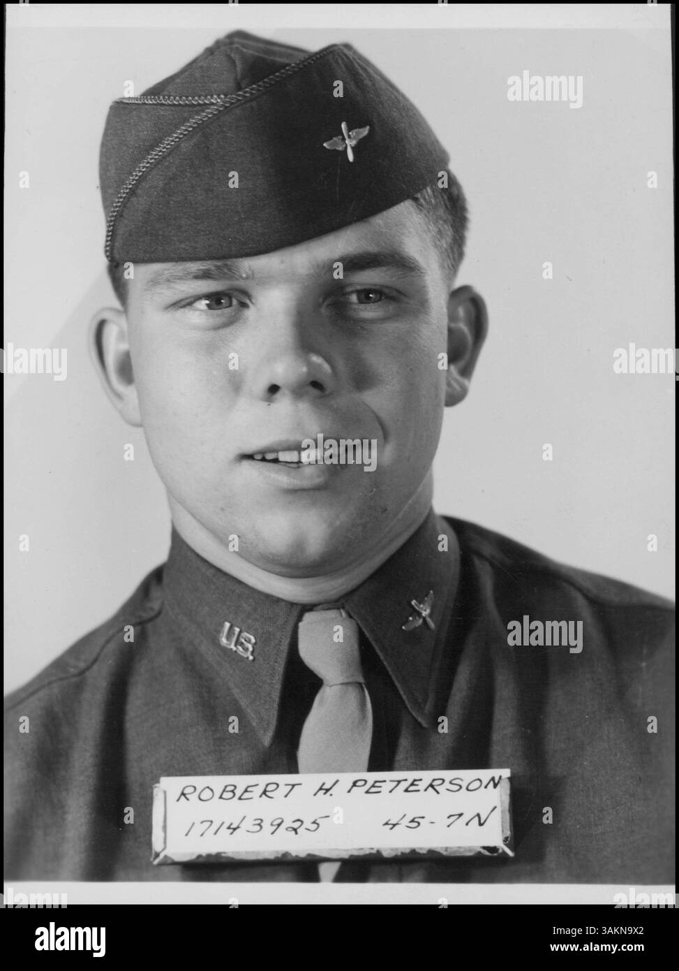 Robert H. Peterson, a member of the United States Army Air Forces from ...