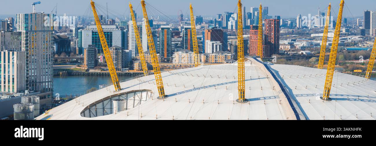 Aerial View of the O2 Arena and Canary Wharf in London Stock Photo - Alamy