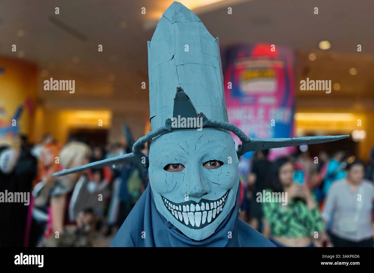 Mumbai, India. 12th Apr, 2025. Cosplayer dressed as Statue of God in ...