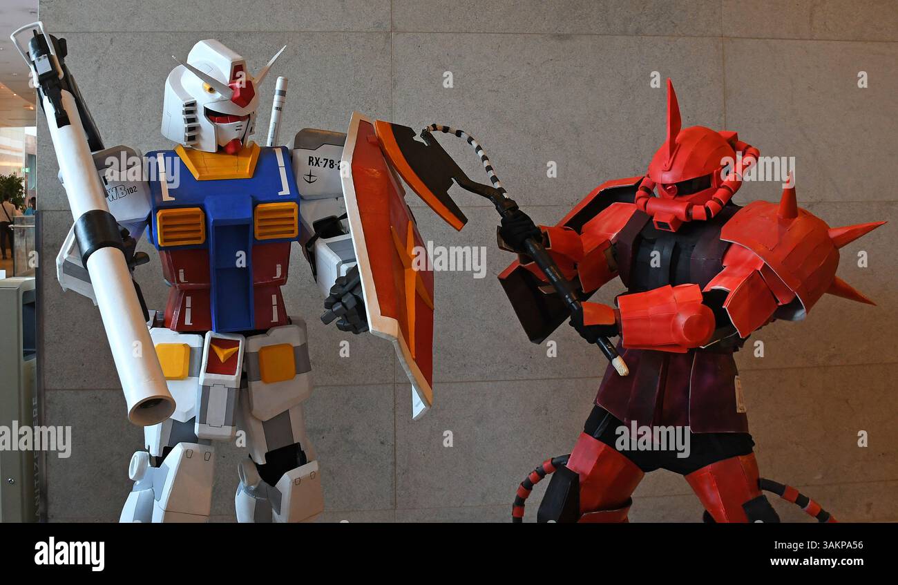Mobile suit gundam 2025 hi-res stock photography and images - Alamy
