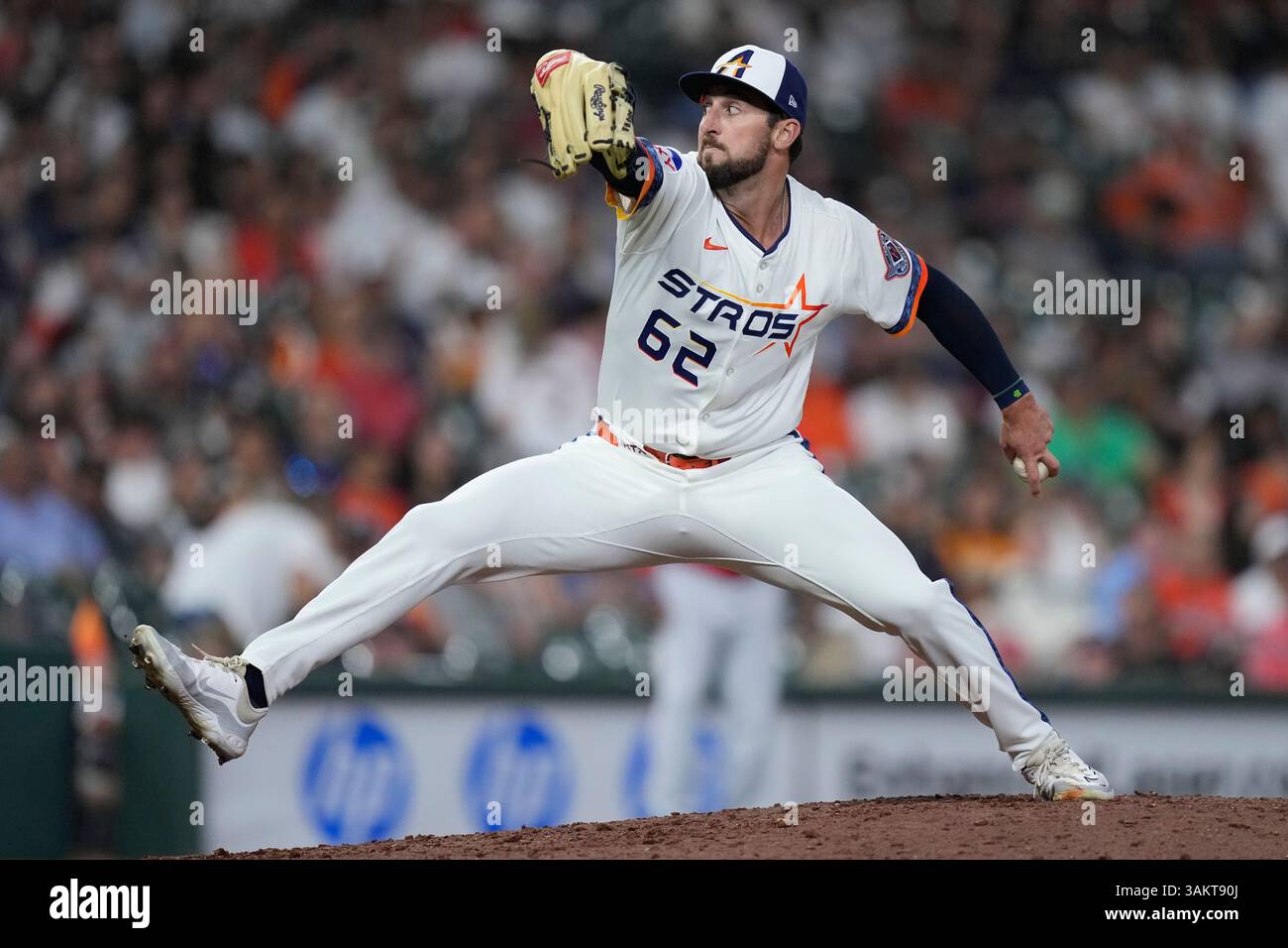 Houston Astros pitcher Bennett Sousa (62) delivers during the ninth ...