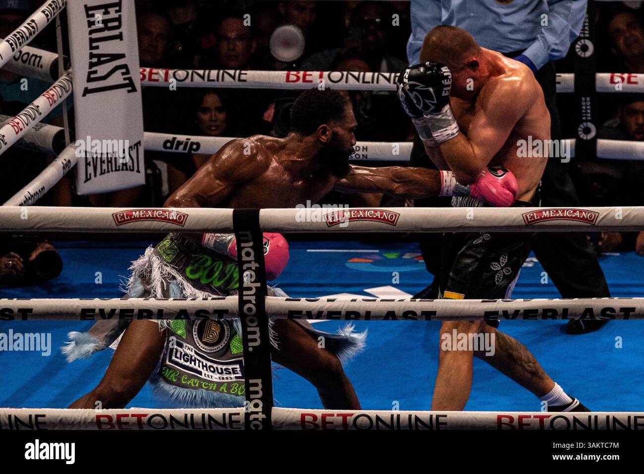 Atlantic City, New Jersey, USA. 12th Apr, 2025. Action between IBF welterweight champion Jaron ...