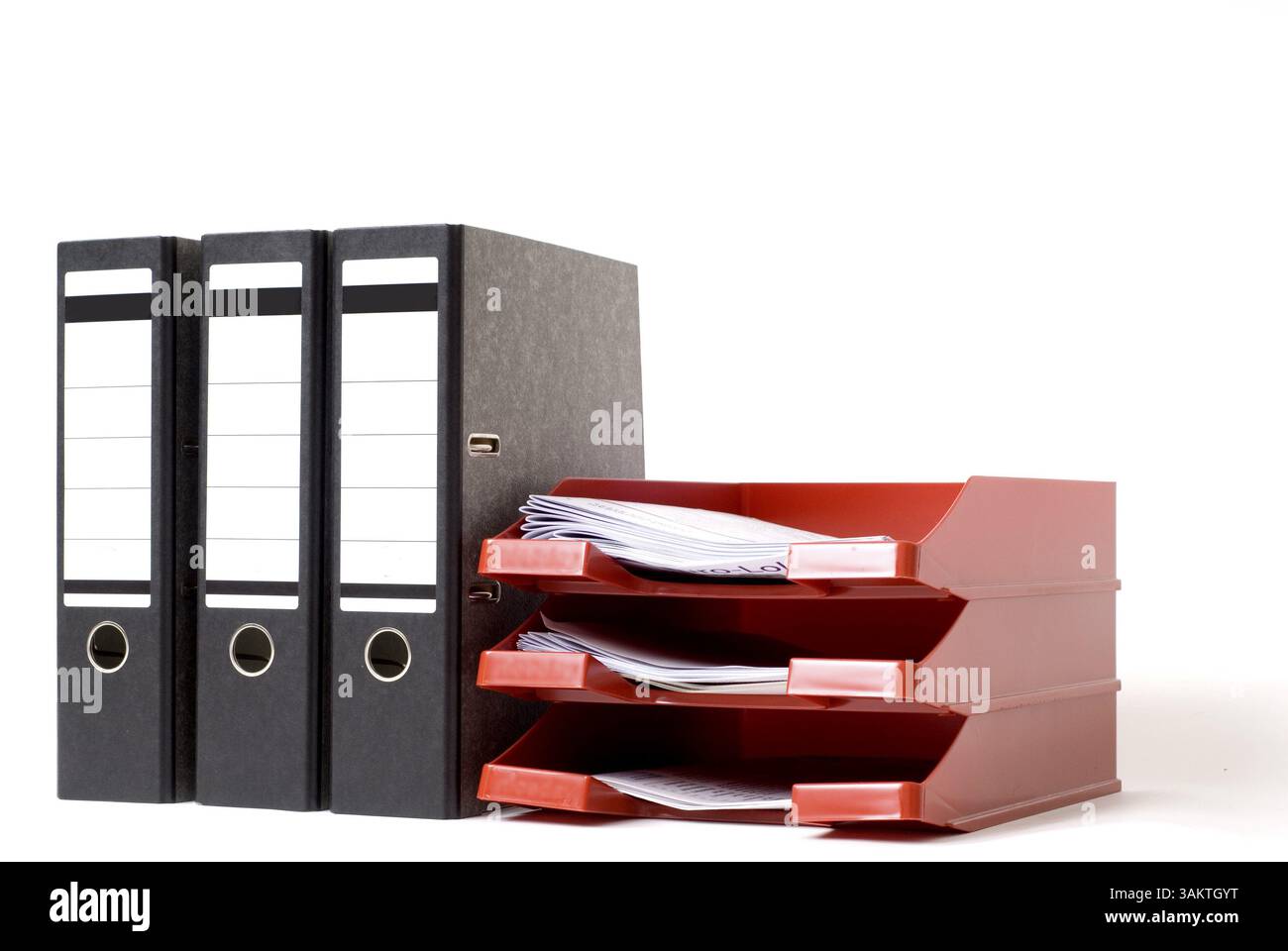 Empty files with empty labels for an office Stock Photo - Alamy