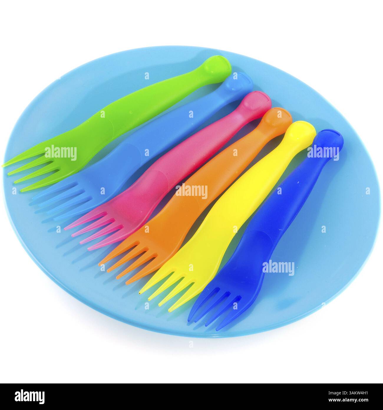 Plastic plates rubbish hi-res stock photography and images - Alamy