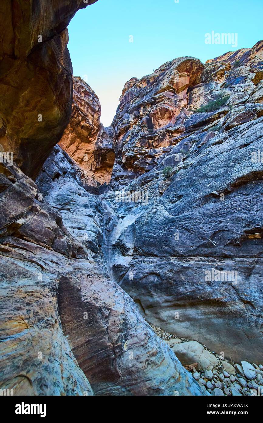 Towering Red Rock Canyon Textures Upward View Stock Photo - Alamy