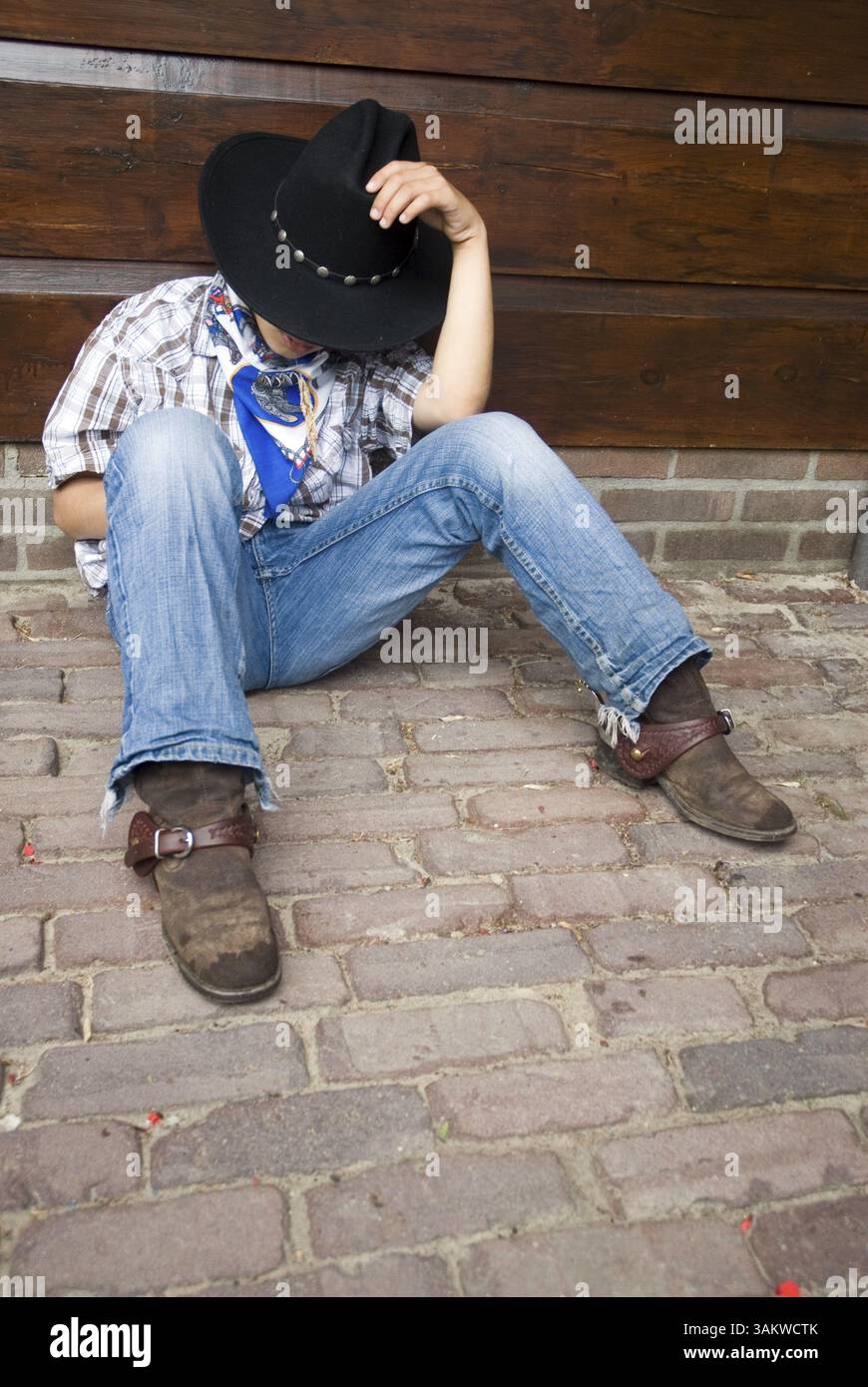 Cowboy sleeping hi-res stock photography and images - Alamy