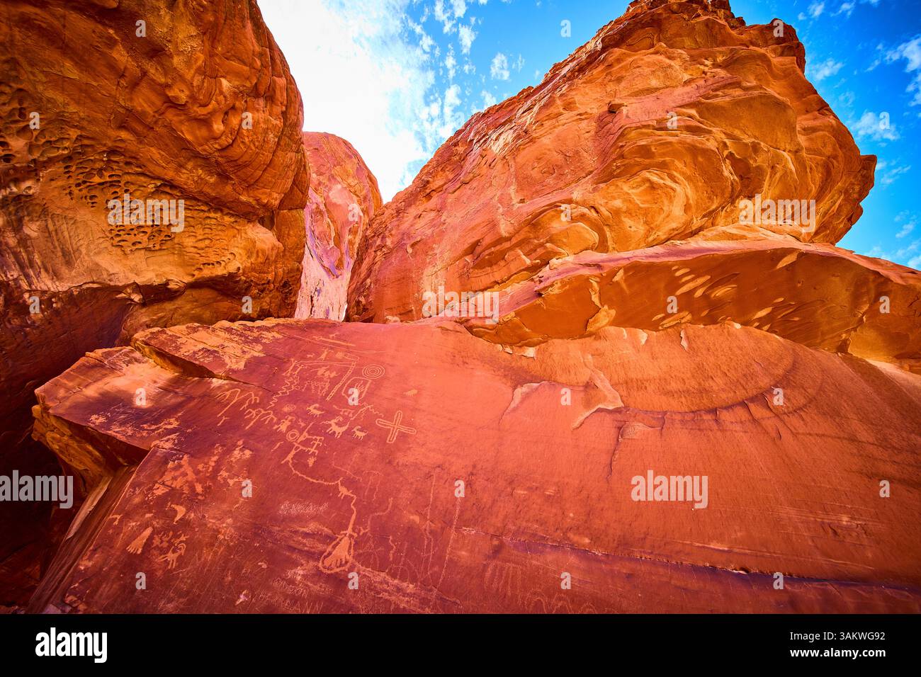 Ancient Petroglyphs on Red Sandstone Cliffs in Valley of Fire Low Angle ...