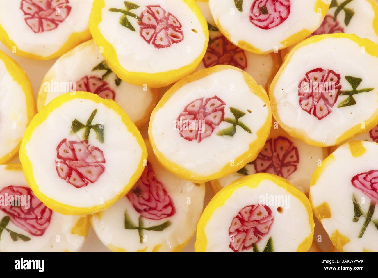 Old fashioned sweets hi-res stock photography and images - Alamy