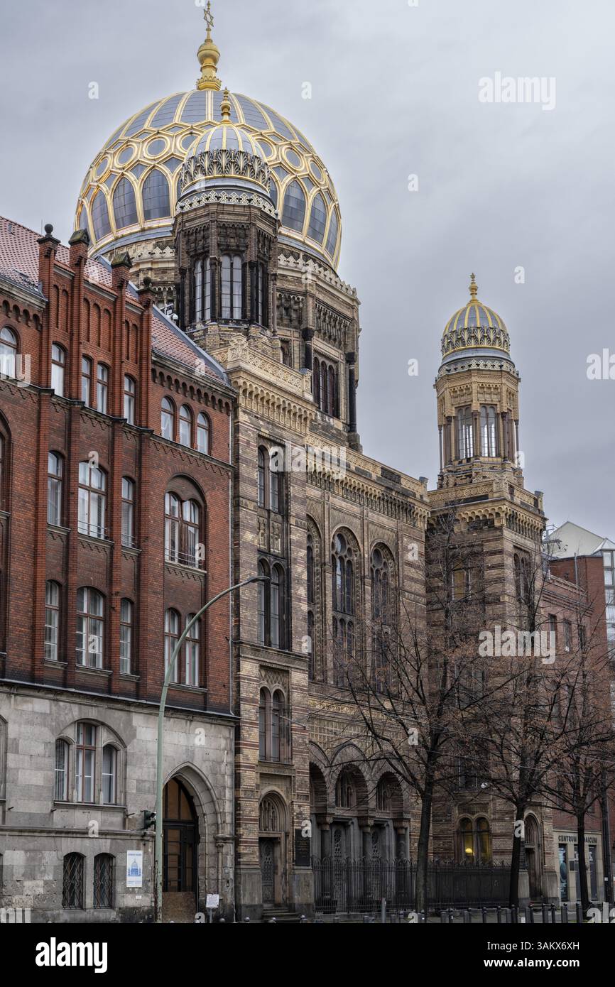German synagogues hi-res stock photography and images - Alamy