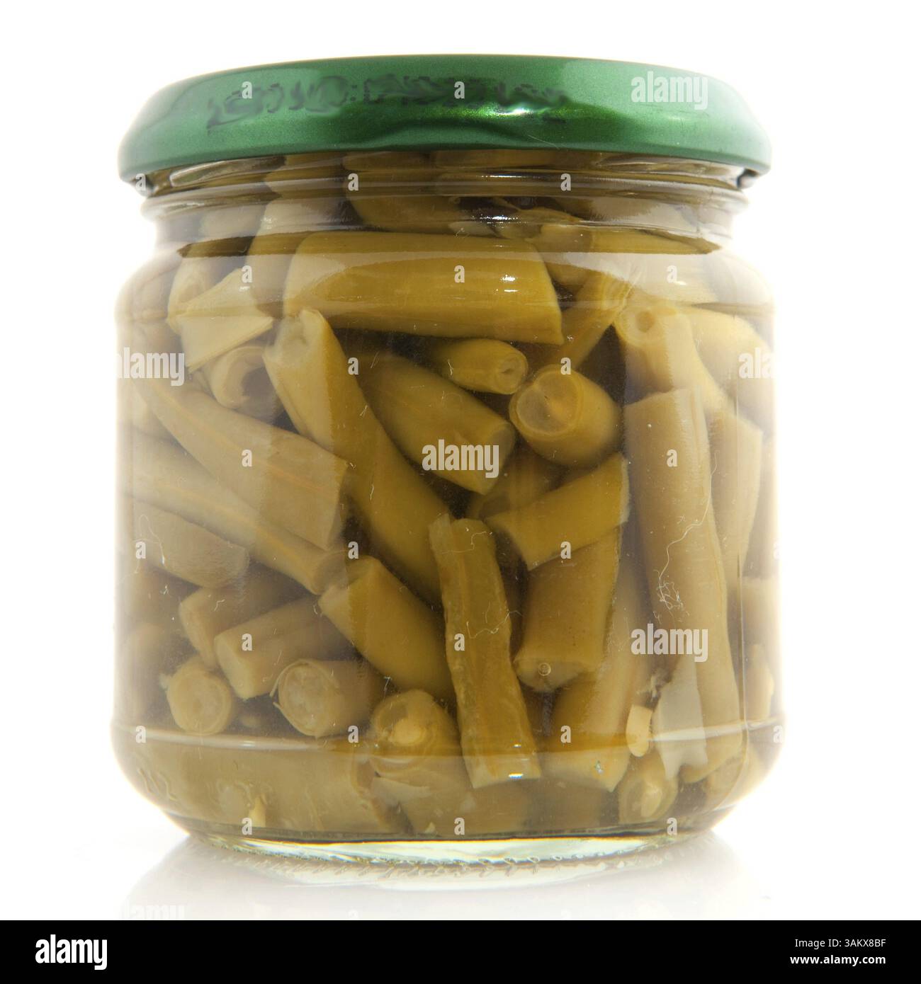 French beans garden pot hi-res stock photography and images - Alamy